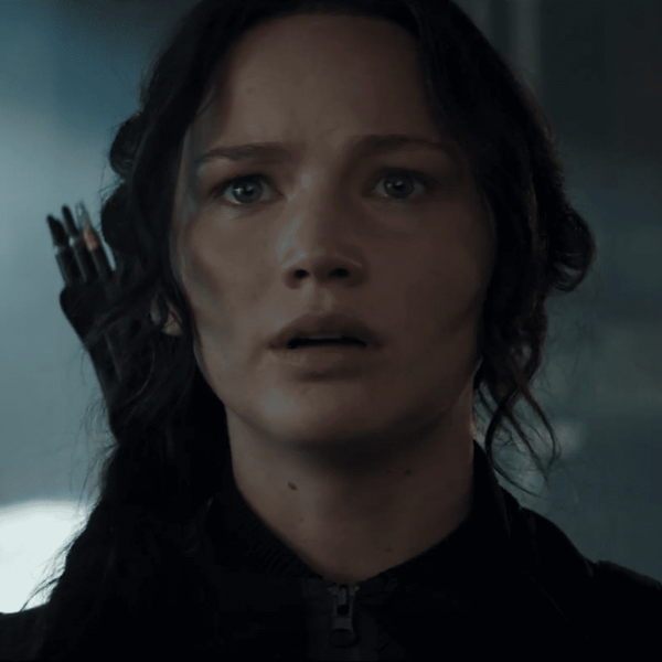 Trailer: Hunger Games Part 1, Mockingjay Teaser | The Gentleman's ...