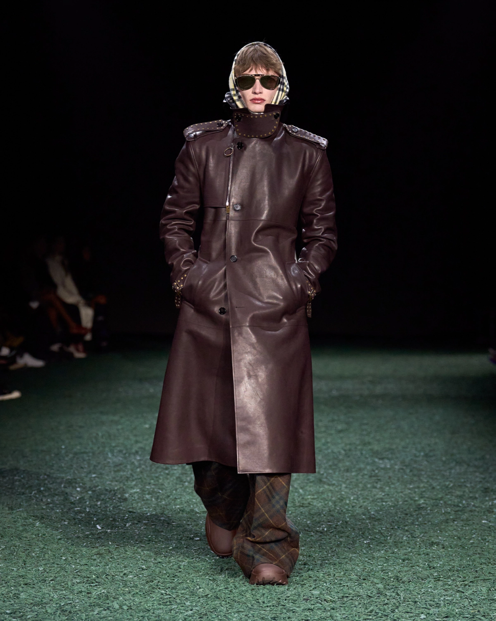 Burberry Winter 2024: Daniel Lee went big on British | The Gentleman's ...