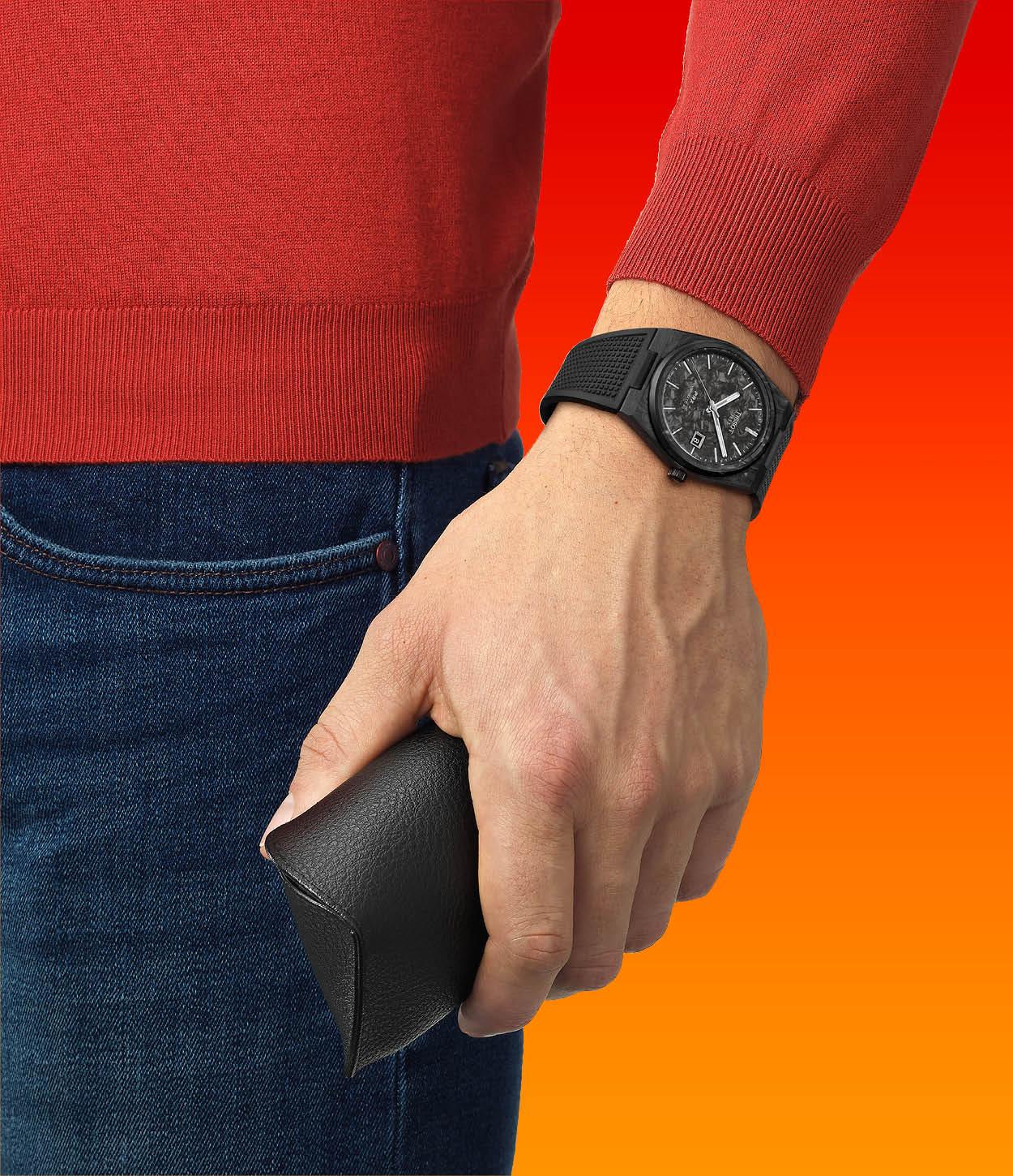 Review: Tissot PRX Powermatic 80 40mm Carbon | The Gentleman's Journal