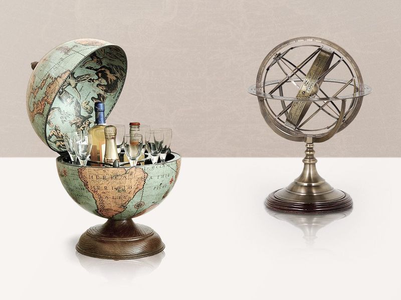 Here are the desk globes you should be spinning in your office ...