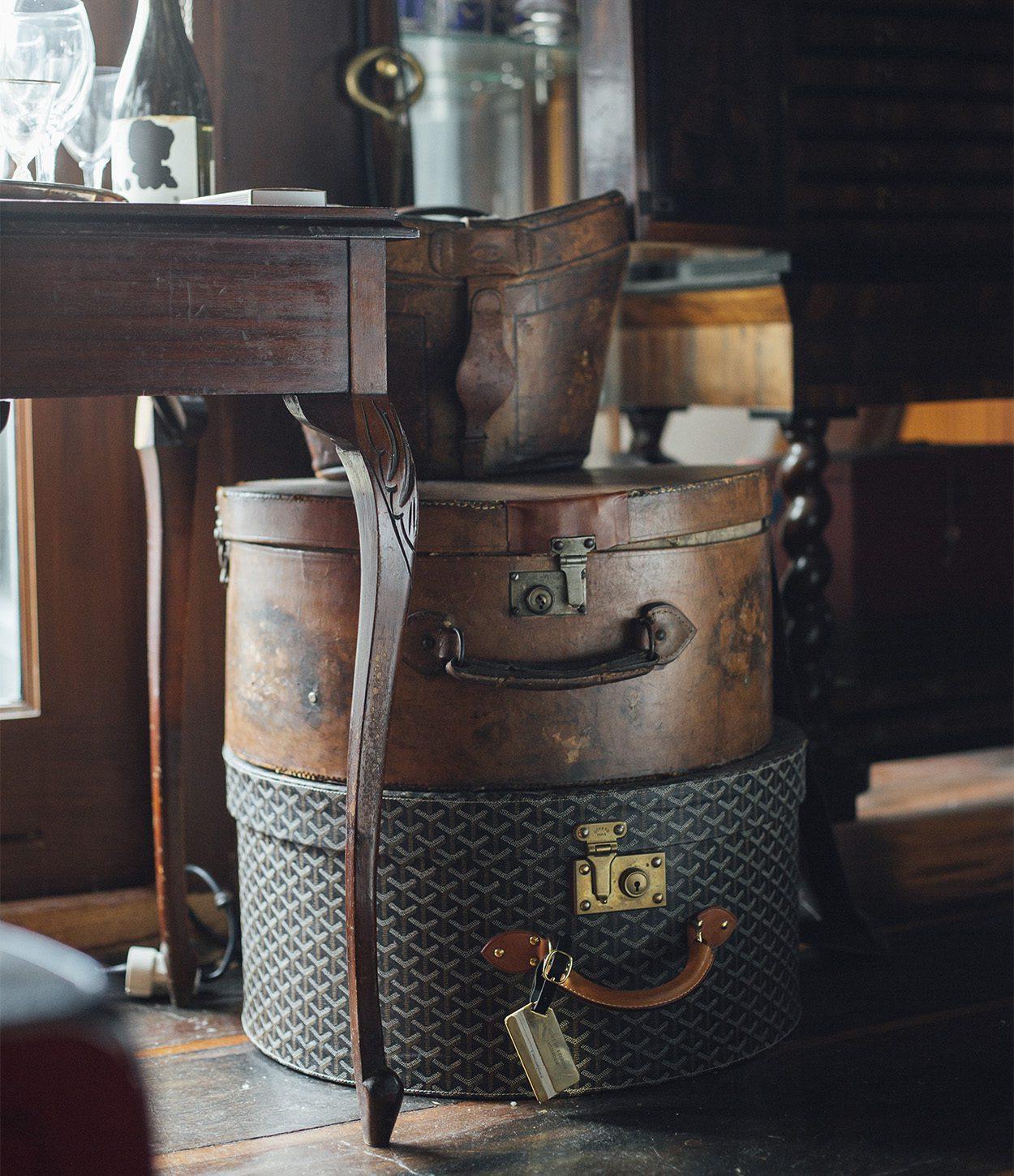 Introducing Menko ten Cate, the world's most prolific luggage collector ...