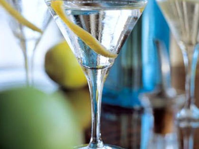 Drinks - How to Make The Ultimate Martini | The Gentleman's Journal ...