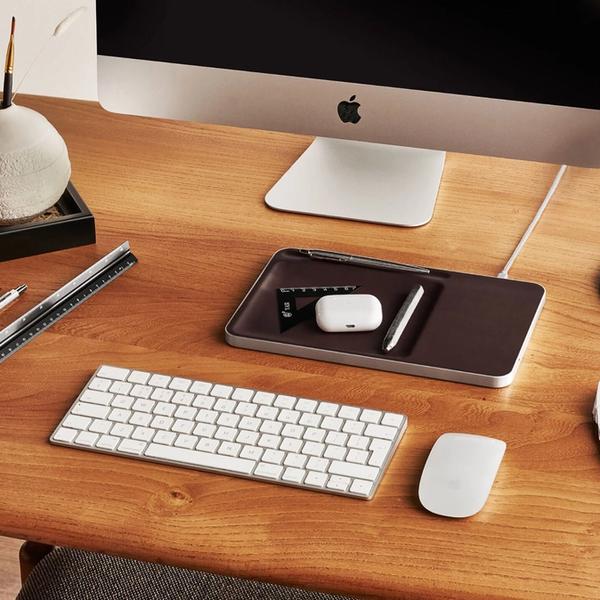 The desktop accessories every gentleman should have in his home office ...