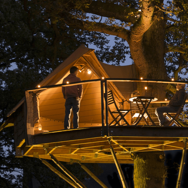 5 luxury treehouses and cabins for a romantic weekend away | Gentleman ...