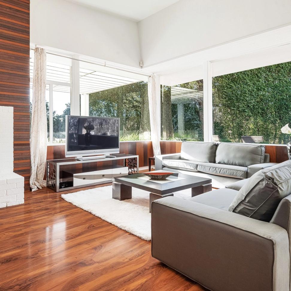 Take a look around Frank Sinatra’s Los Angeles home | The Gentleman's ...