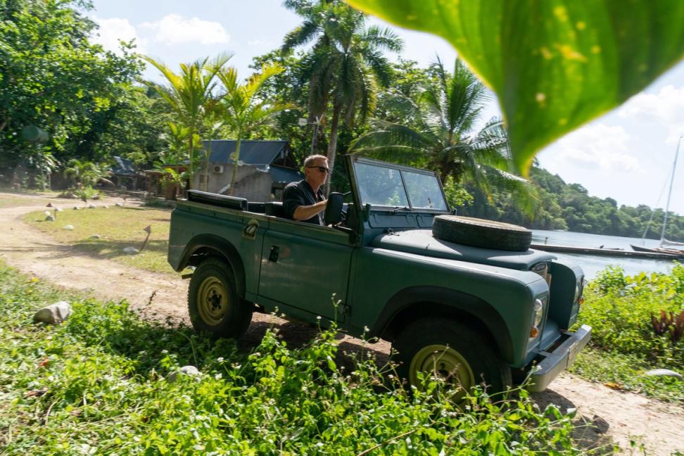 Here's every island James Bond has ever visited (fictional or otherwise ...