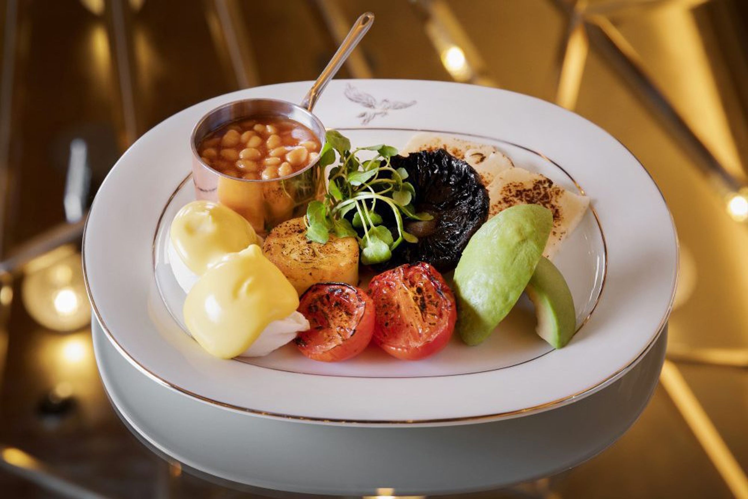 A gentleman's guide to making the perfect cooked breakfast | Gentleman ...