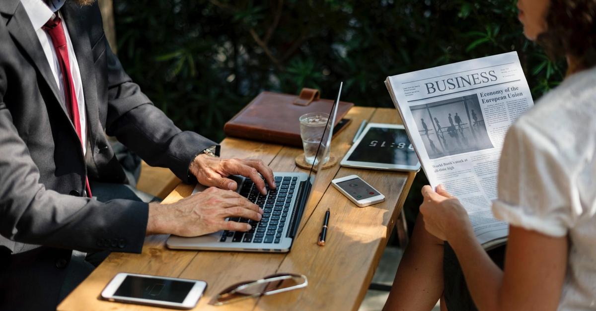 A gentleman's guide to dating at work (without ending up in HR ...