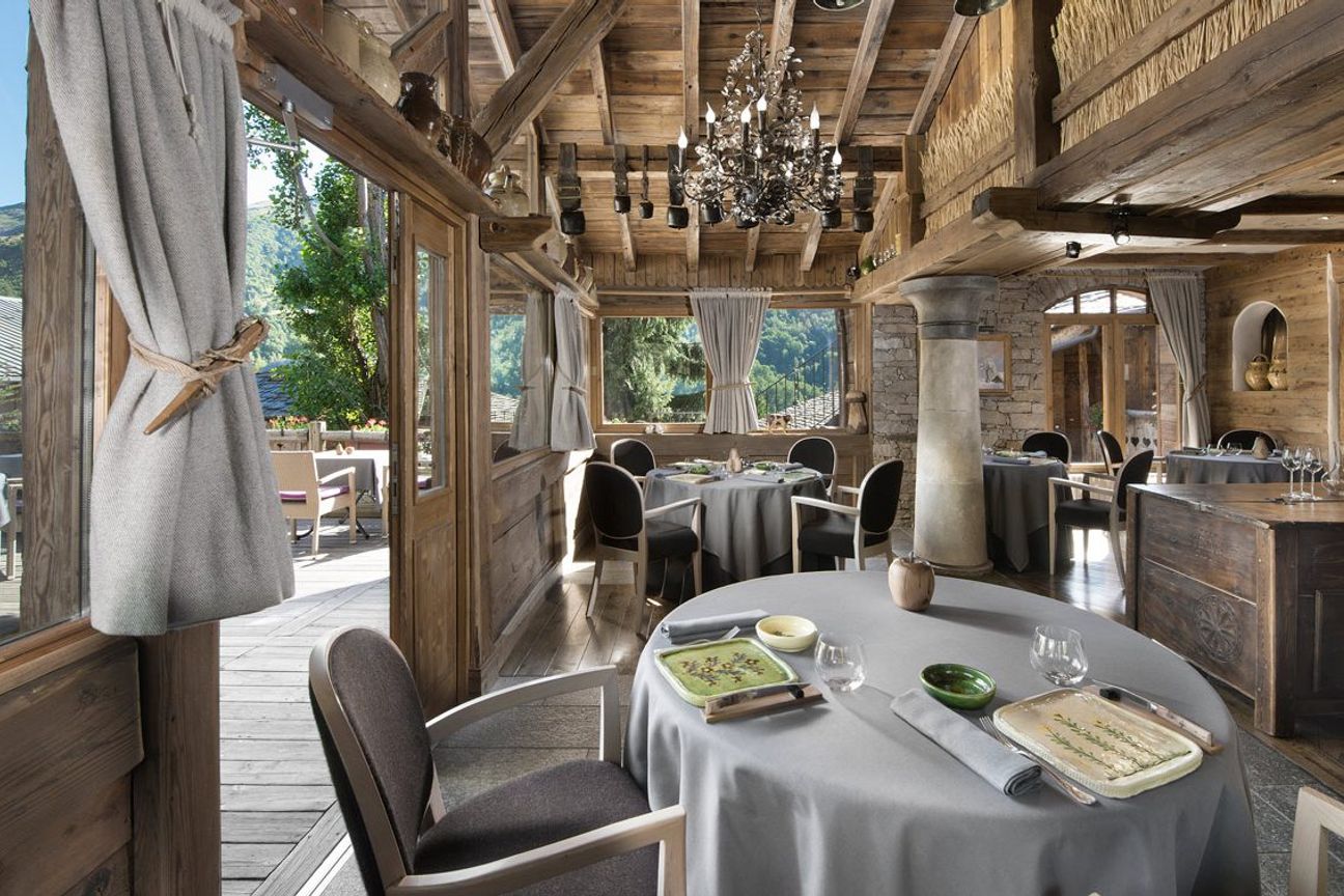 10 of the best restaurants in the Alps | Gentleman's Journal ...
