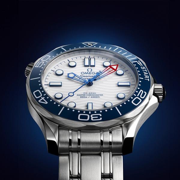 Review: Omega Seamaster Diver 300M America’s Cup | Gentleman's Journal