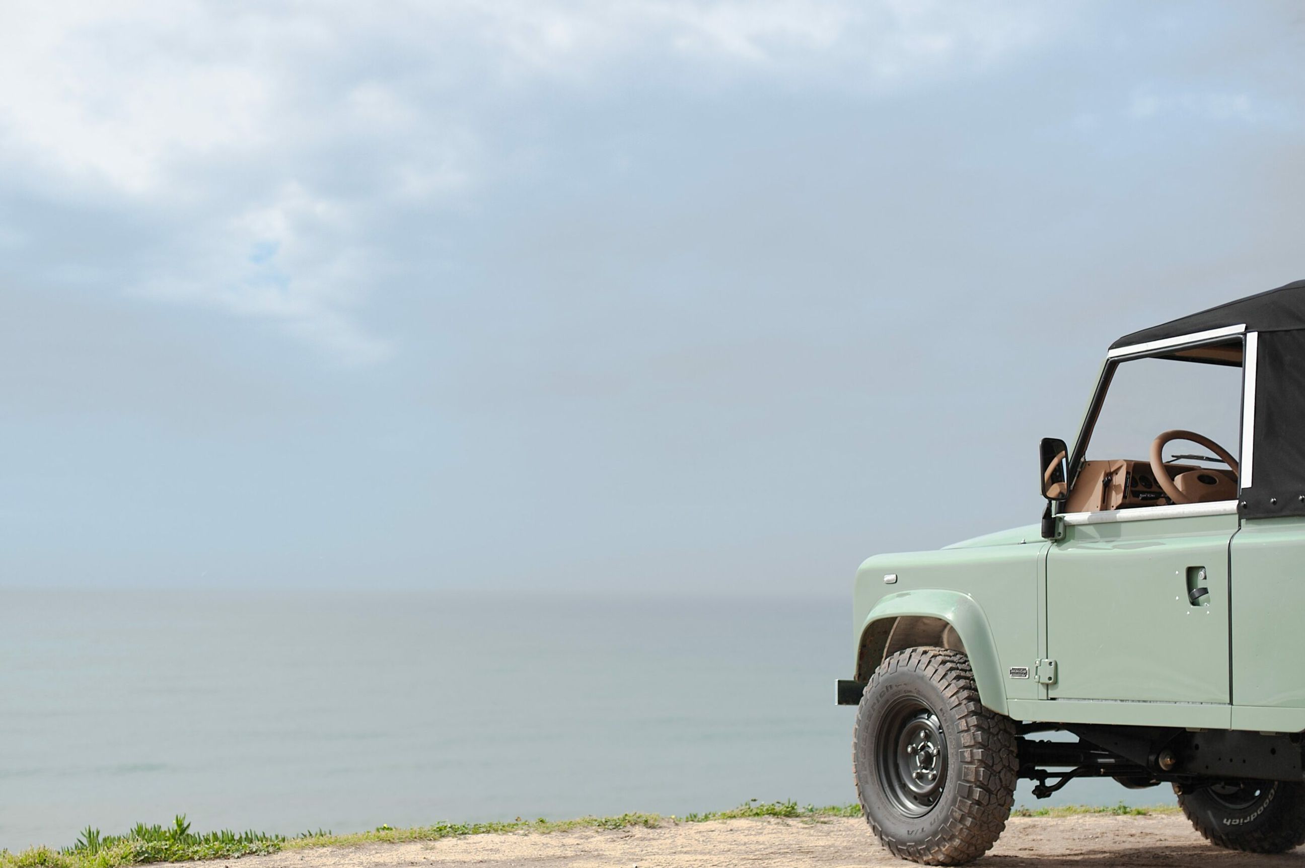 Reborn: the beautiful vintage Defender is back | Gentleman's Journal ...