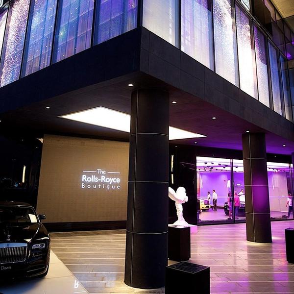 Step inside Rolls-Royce's first ever 'experimental showroom' | The ...