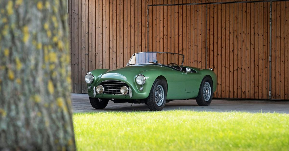 The AC Ace Roadster is a forgotten British classic | The Gentleman's ...