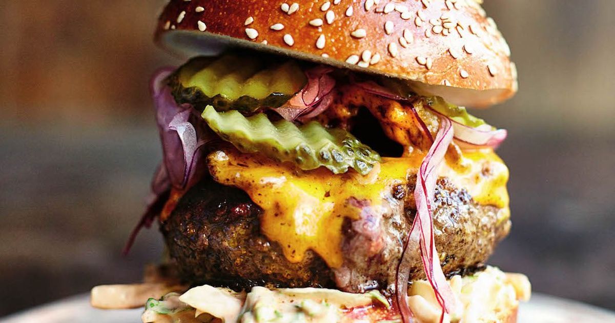 How to make the perfect burger | The Gentleman's Journal | Gentleman's ...