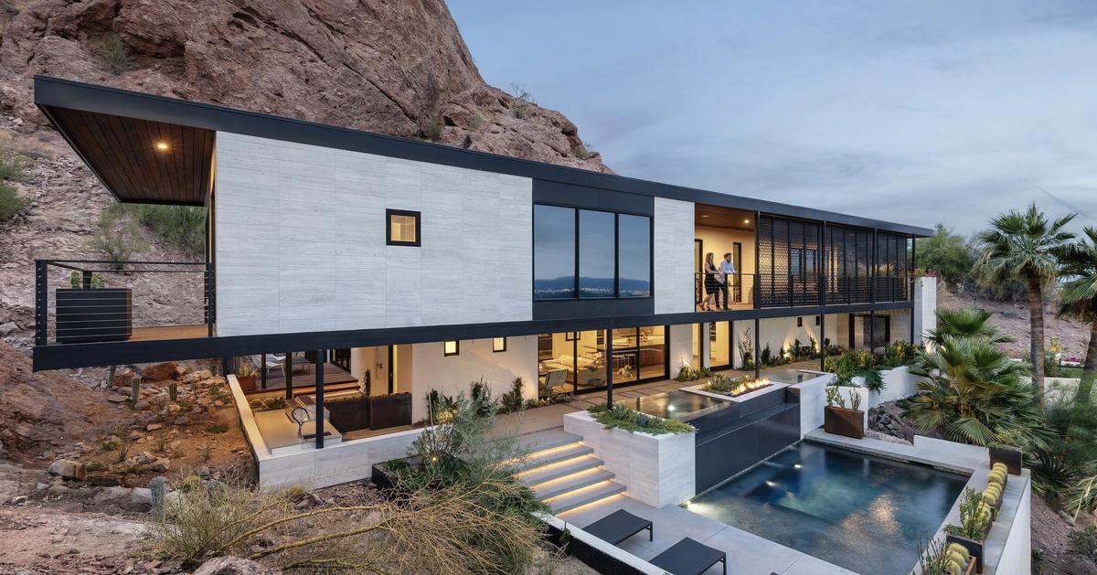 With this Red Rocks Ranch, you can live in your very own desert oasis ...
