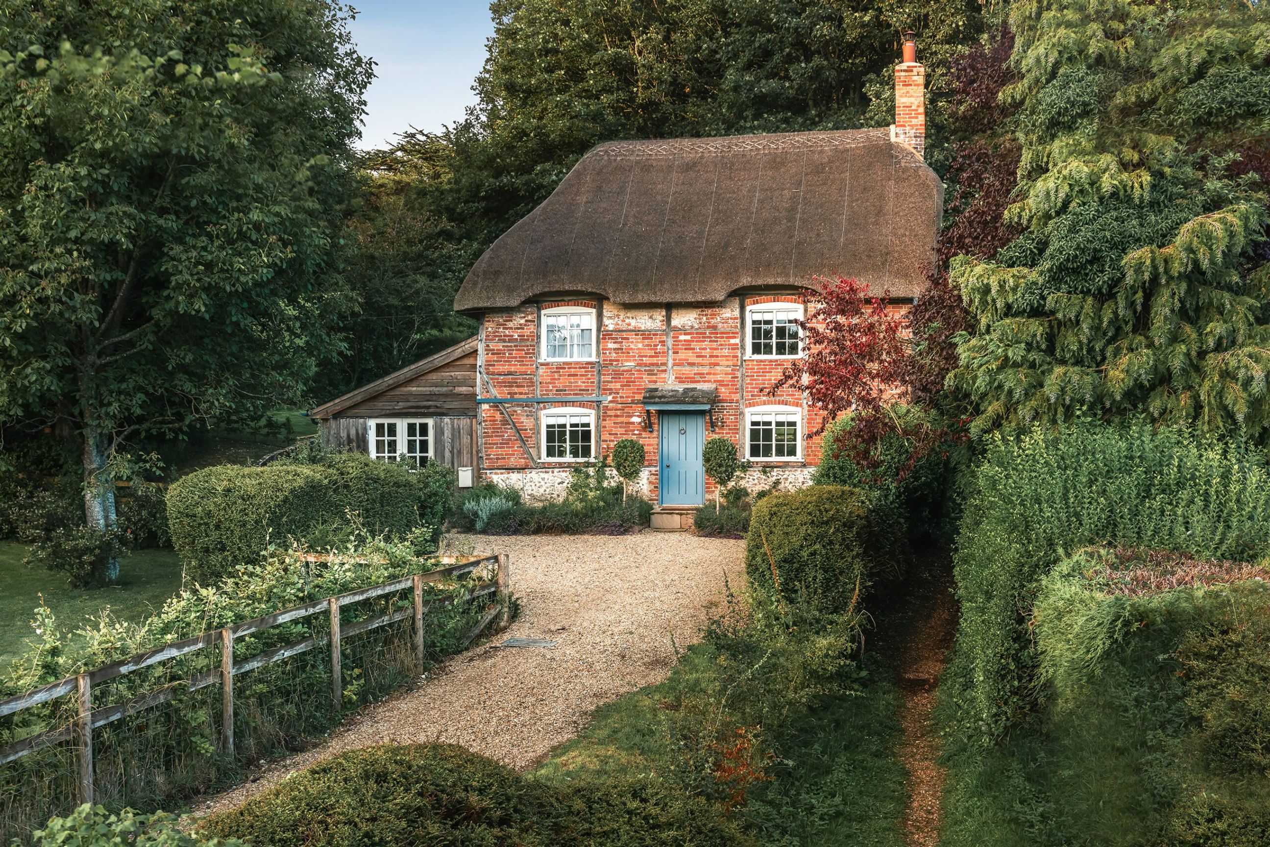 10 quintessentially English cottages to rent this year | Gentleman's ...