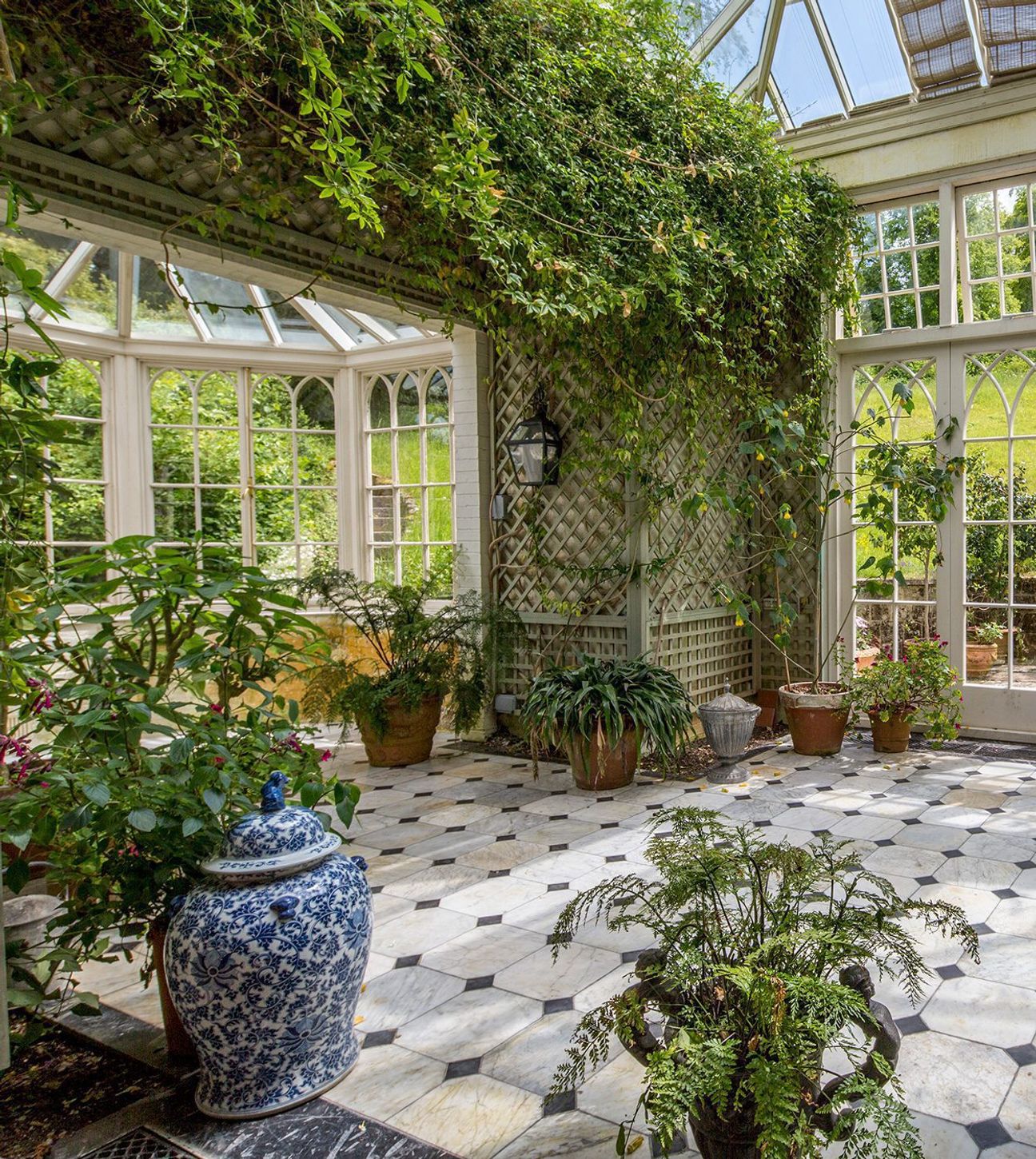 Reddish House, home of Cecil Beaton, is the quintessential English ...