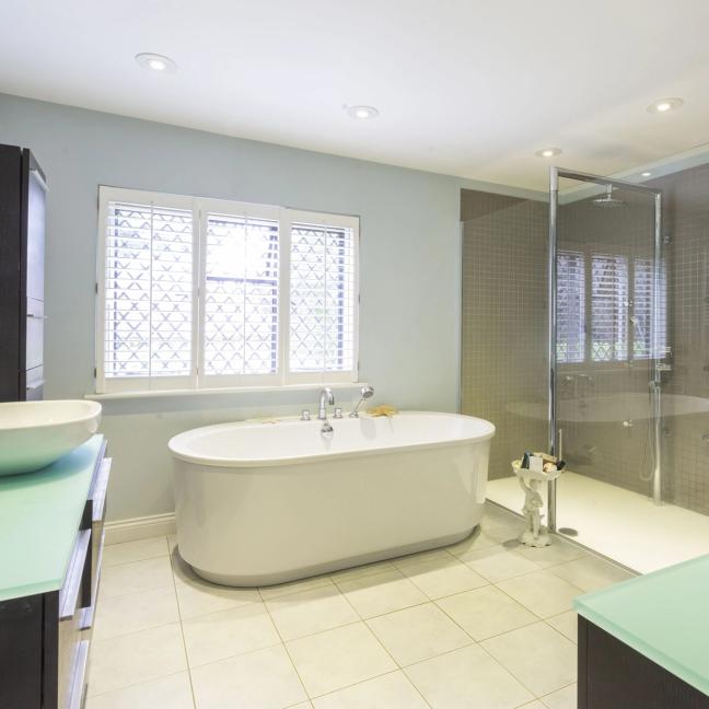 Step inside Sir Michael Caine’s Oxfordshire country house | The ...