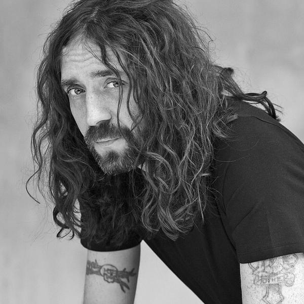 How artist Ross Muir brushes new life into old masterpieces | Gentleman ...