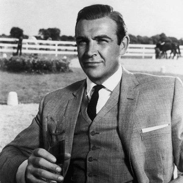 Anthony Sinclair's conduit suit: Dress like Bond | The Gentleman's ...