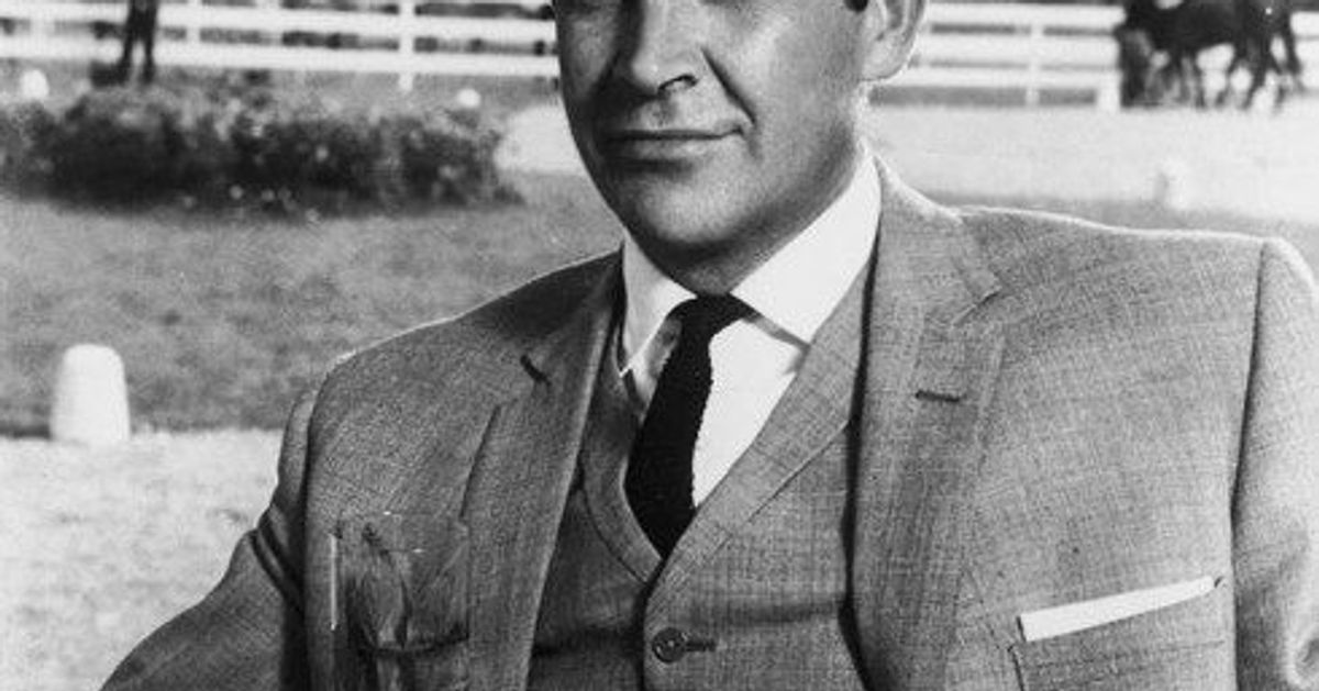 Anthony Sinclair's conduit suit: Dress like Bond | The Gentleman's ...