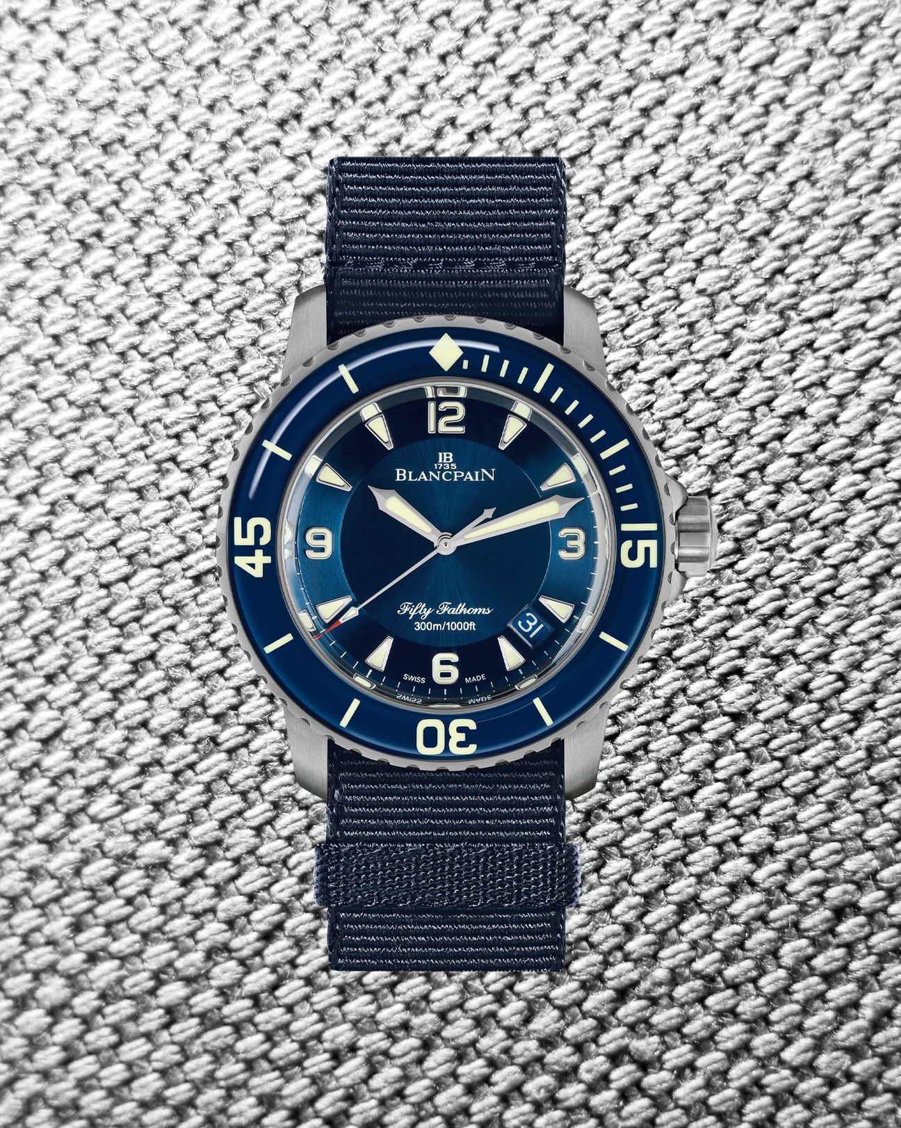 These are our favourite fabric strap watches for summer | Gentleman's ...