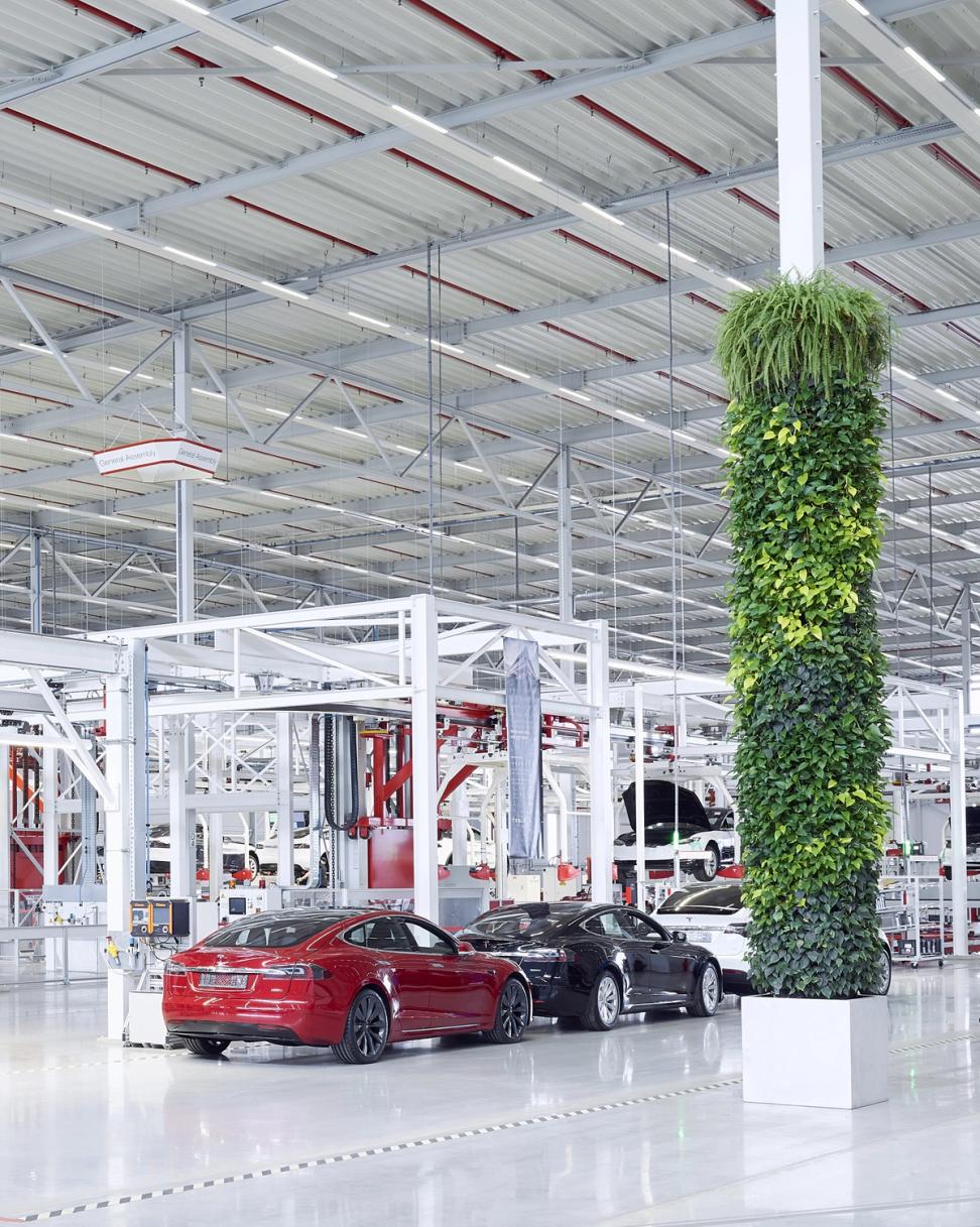 Leading the charge: Inside Tesla’s European mega-factory | Gentleman's ...