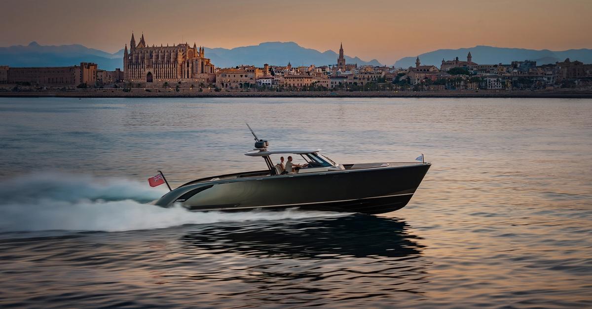 Everything you need to know about the Wajer 44 S | The Gentleman's Journal