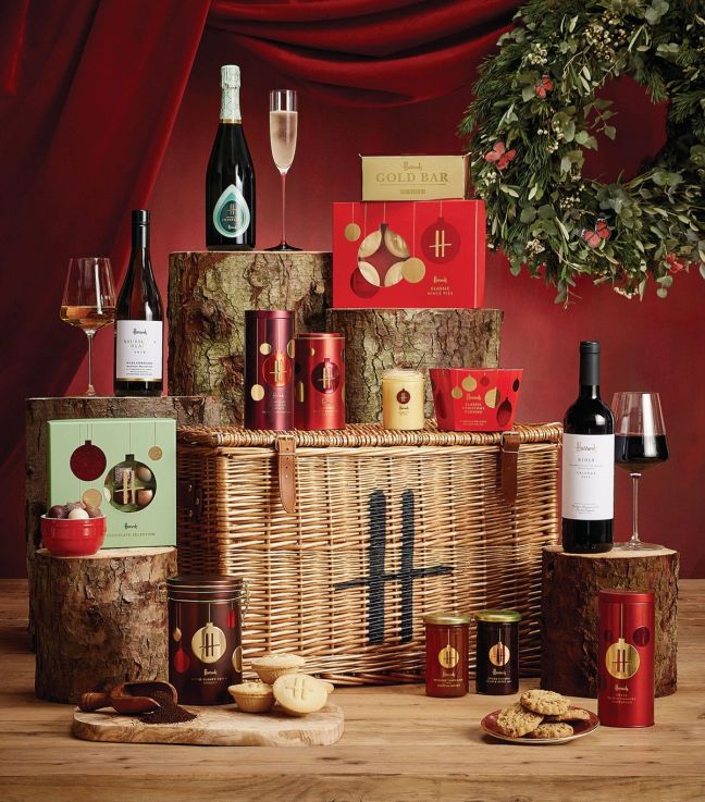 These are the best luxury hampers to open this Christmas | Gentleman's ...