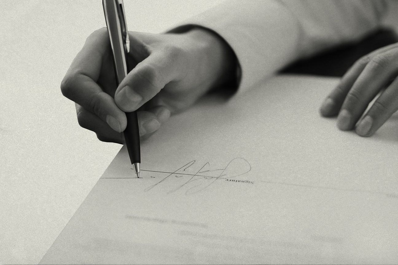 What does your signature say about you? | Gentleman's Journal ...