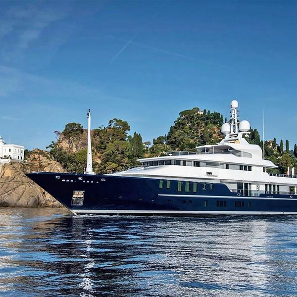 Step aboard the superyacht Tom Cruise has chartered for summer ...