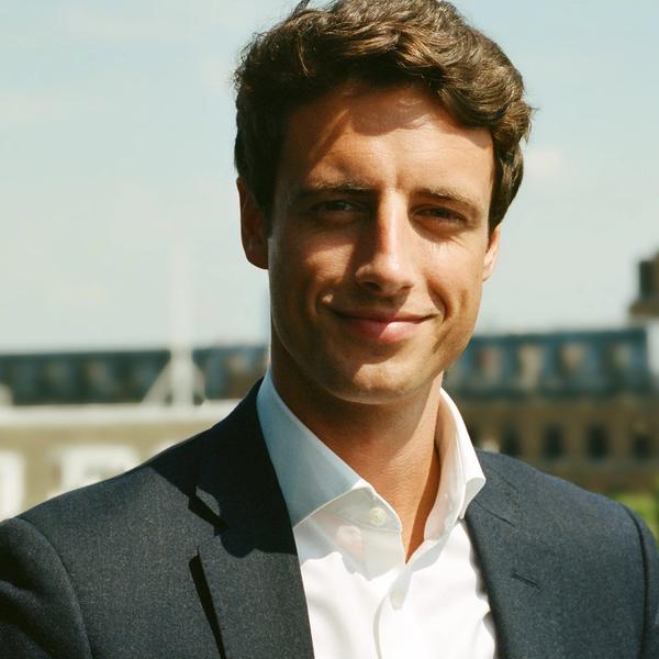 This is what Henry Highley thinks of the young art scene | Gentleman's ...