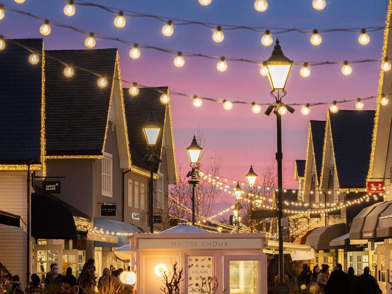 The perfect festive weekend in Oxfordshire, with Bicester Village ...