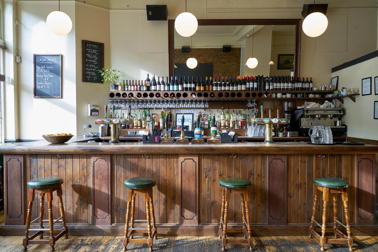These are the best London posh pubs | Gentleman's Journal | The ...