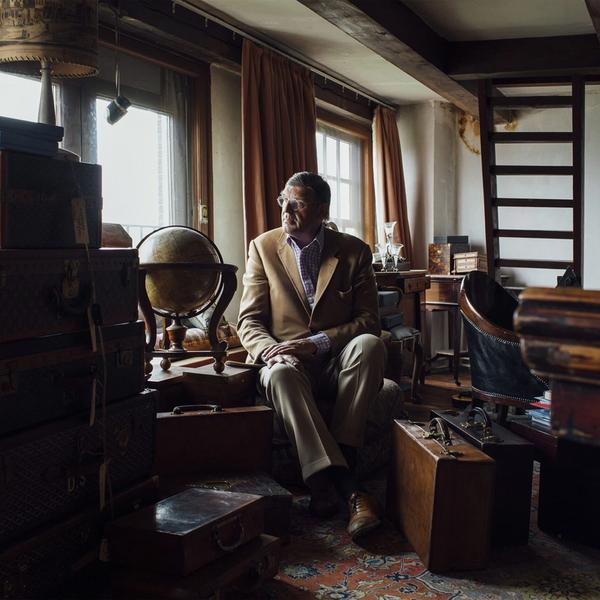 Introducing Menko ten Cate, the world's most prolific luggage collector ...