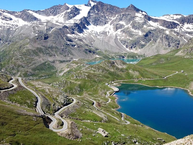 The most incredible roads to drive in Europe | Gentleman's Journal ...