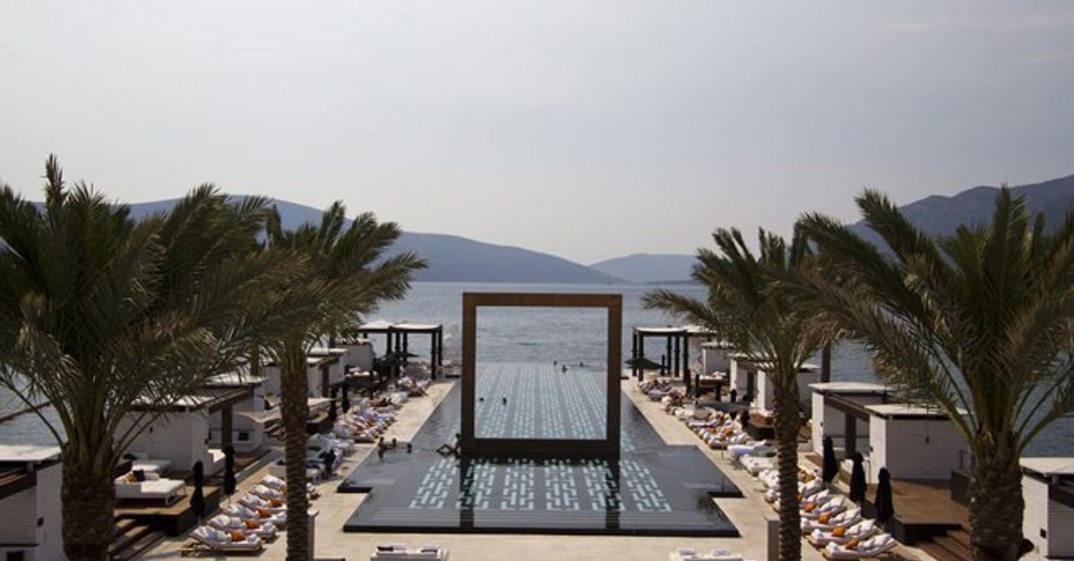 The Beach Club – Lido Mar, Porto Montenegro | The Gentleman's Journal ...
