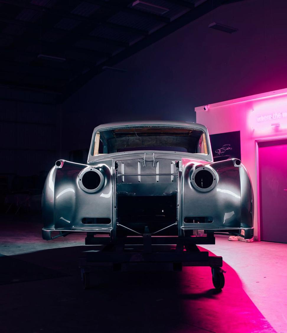 Introducing Lunaz, the British brand recharging classic cars | The ...