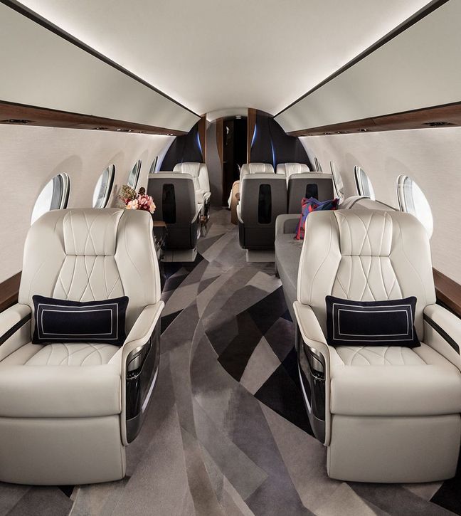 Step onboard the world’s largest private jet, the Gulfstream G700 ...