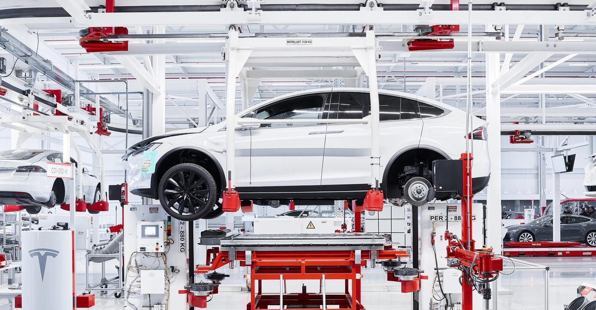 Leading the charge: Inside Tesla’s European mega-factory | Gentleman's ...