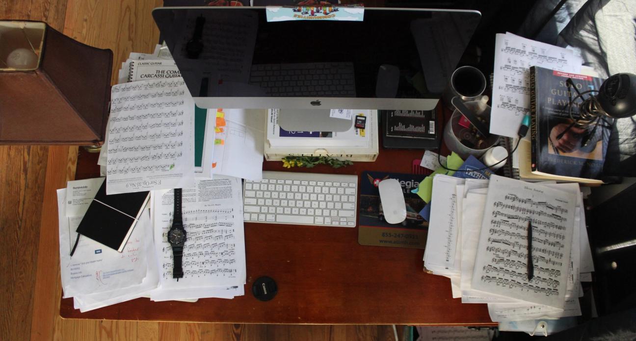 How to organise your work desk for efficiency | Gentleman's Journal ...