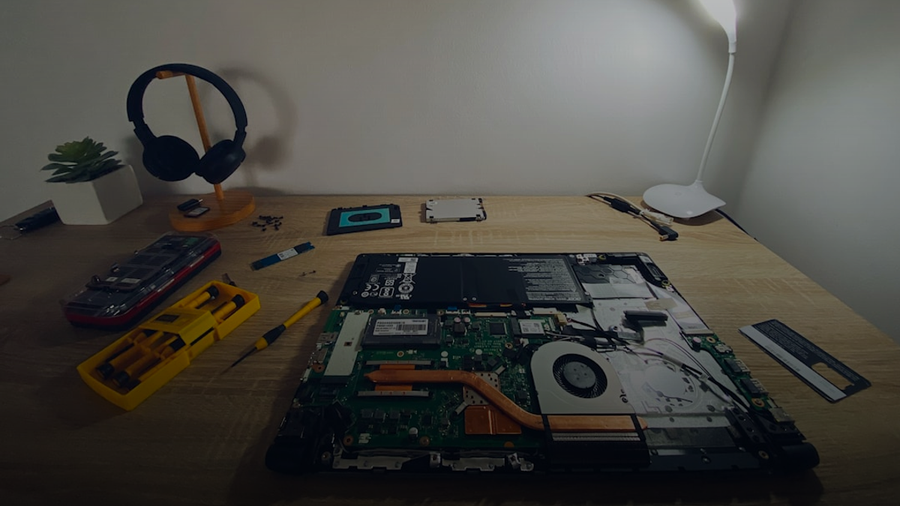Framework vs MacBook: Right to Repair Compared [2026]