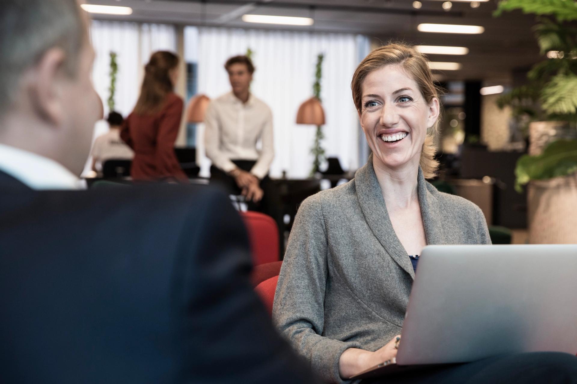 Tutustu Newsecin työntekijöihin