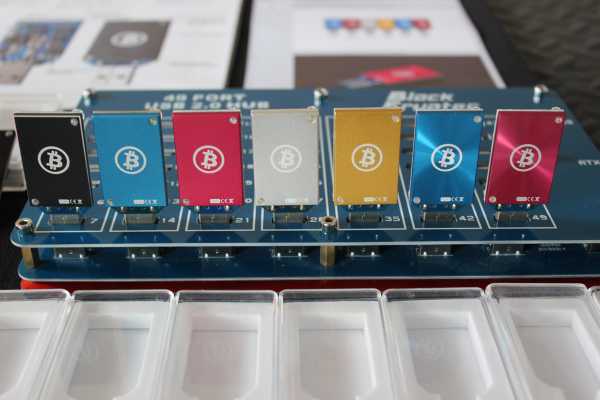 ASICMiner Block Erupter USB Sapphire Complete Collection | Scarce City