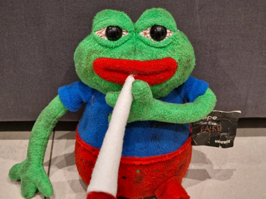 Officially Fake Pepe the Frog | Scarce City