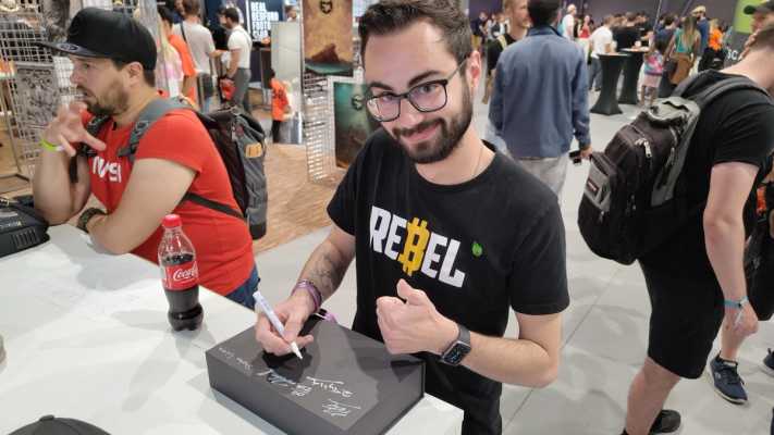 For the HRF: Seedor Set with two safes signed by Michael Saylor, Anita ...