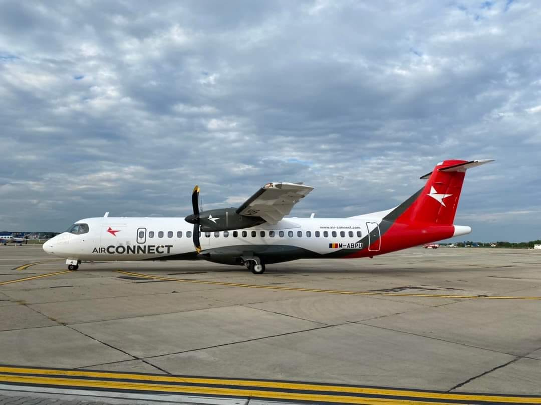 AirConnect a operat primul zbor pe ruta Sibiu - București (FOTO)