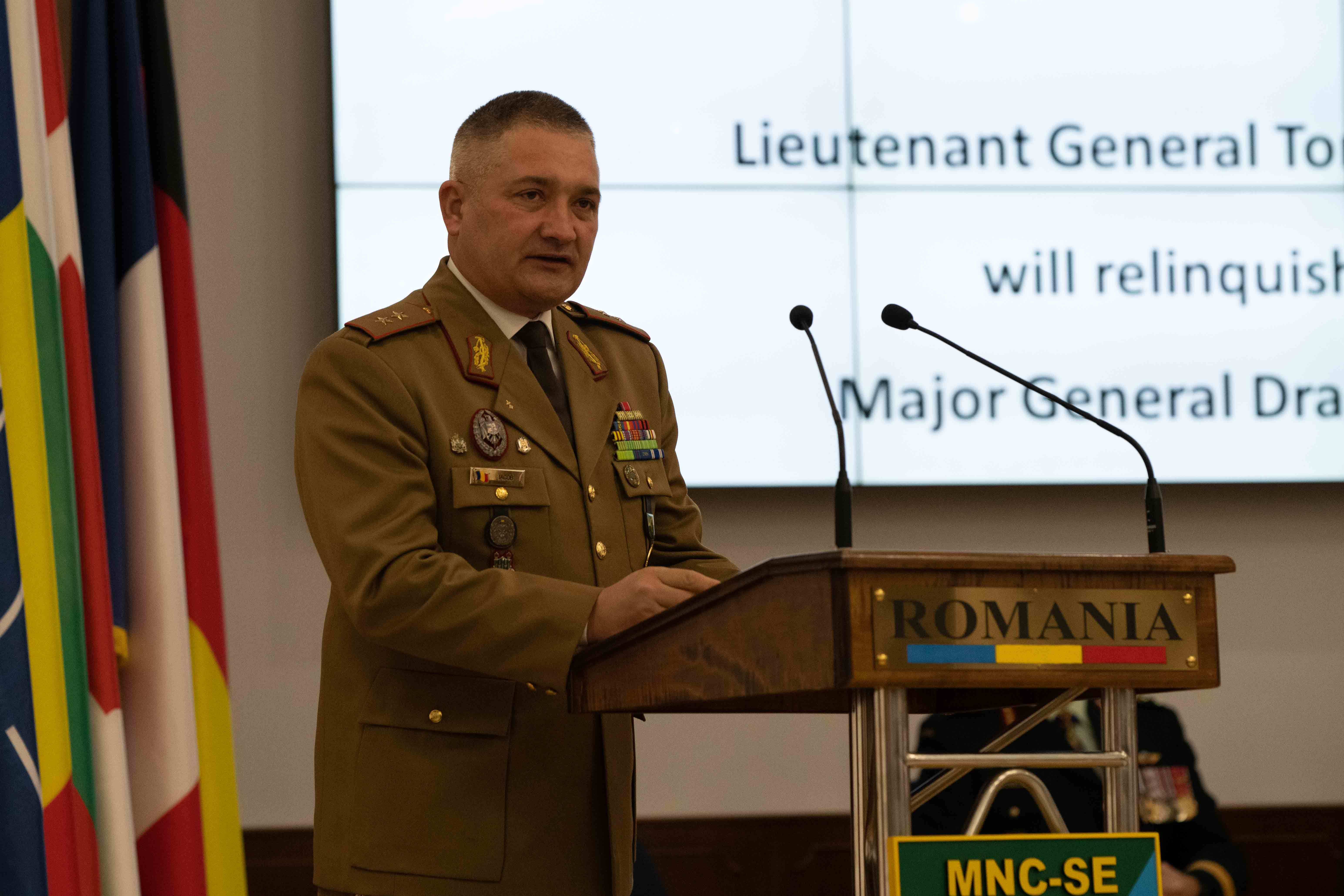 Comandamentul NATO de la Sibiu și-a schimbat comanda; Corpul ...