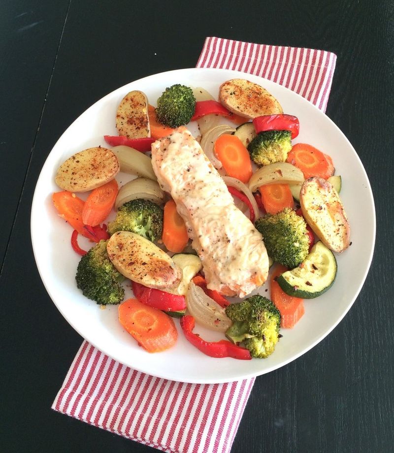 LINDASTUHAUG – Laks med baconostsaus