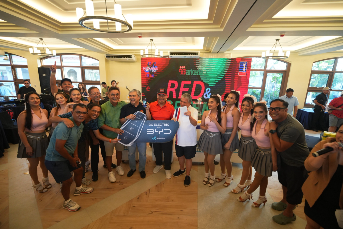 The Red & Green That Closed the Year